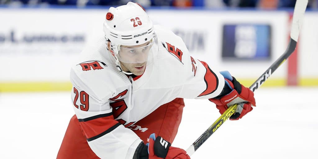 Brian Gibbons est un Lion – Lausanne HC